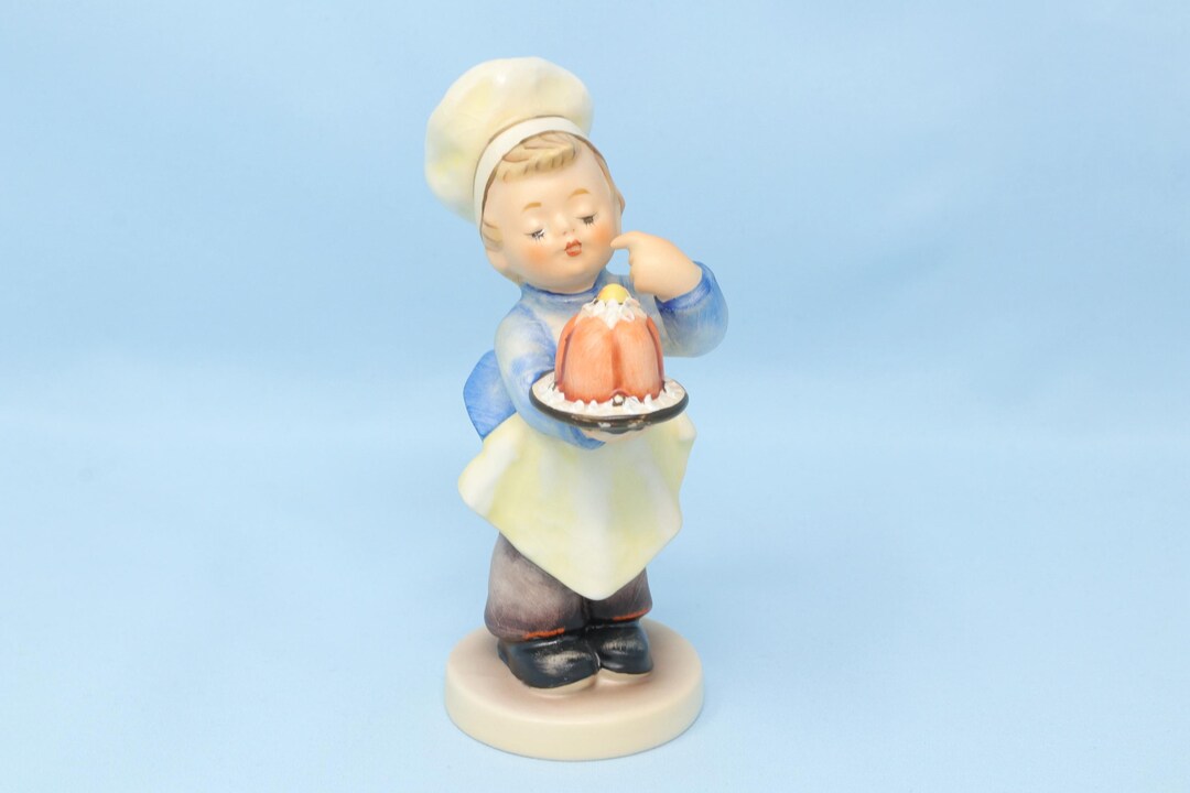 NICE 5" Hummel the Baker Figurine #128, TMK6 From 1980s, Porcelain ...