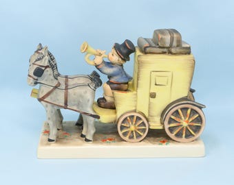 Hummel HUM 226 the Mail is Here Boy on Stagecoach Figurine TMK6 - Etsy