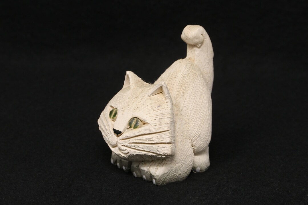 MINT 3" Artesania Rinconada Cat Figurine With Raised Tail, Small Clay ...