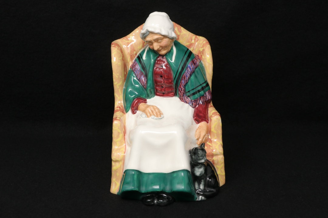 MINT 6 5/8" Royal Doulton Forty Winks Figurine, HN 1974, Sleeping ...