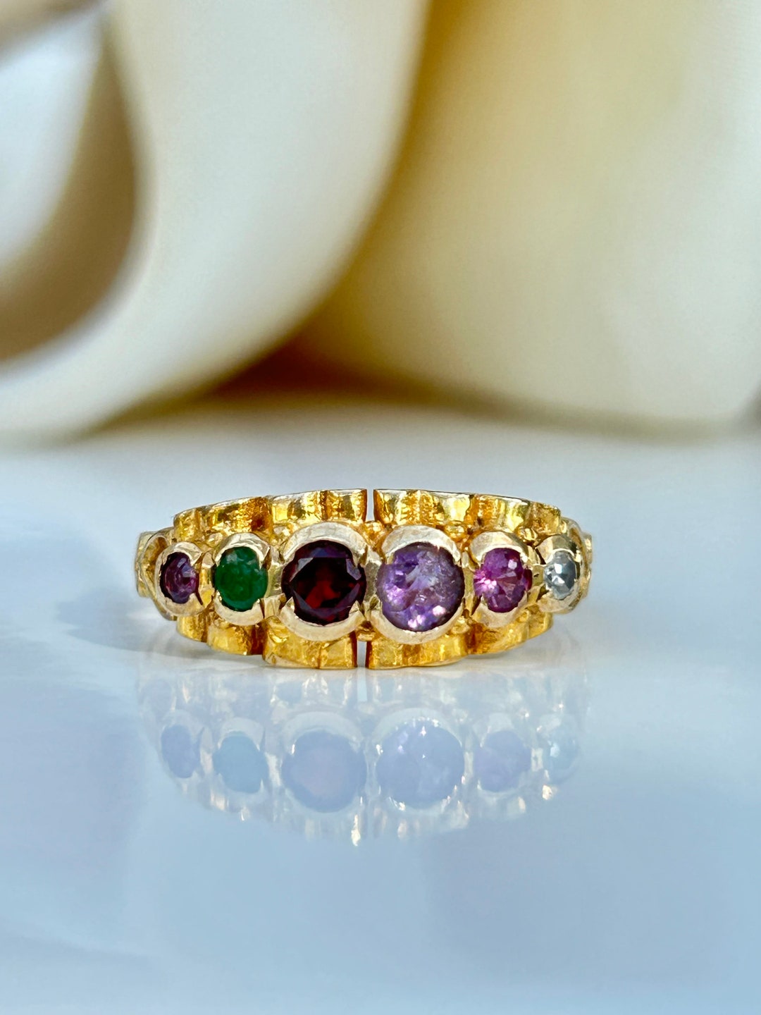 Sweet 9ct Yellow Gold Regard Acrostic Ring - Etsy