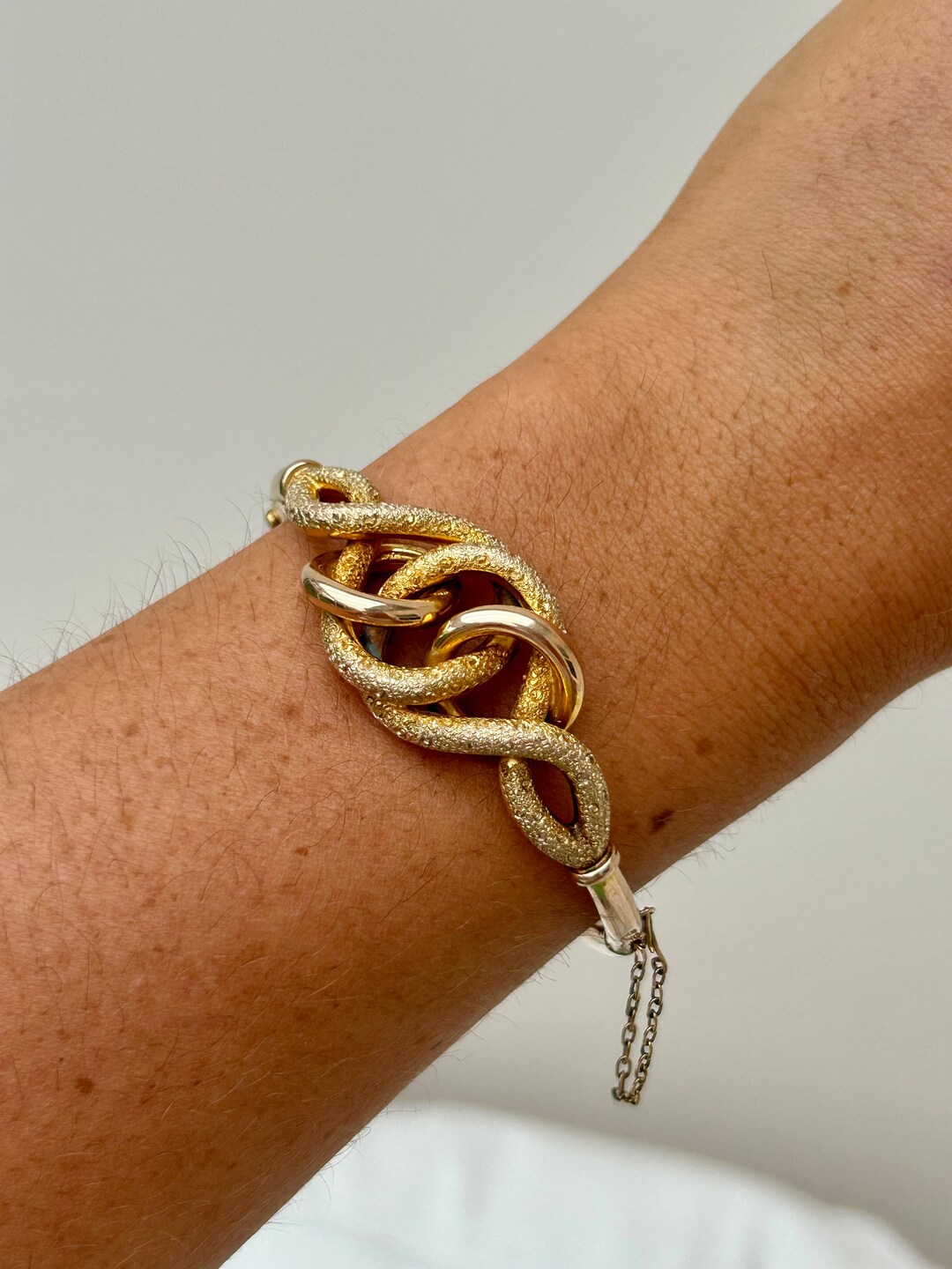 Vintage Oversized 9ct Yellow Gold Lovers Knot Bangle Bracelet - Etsy