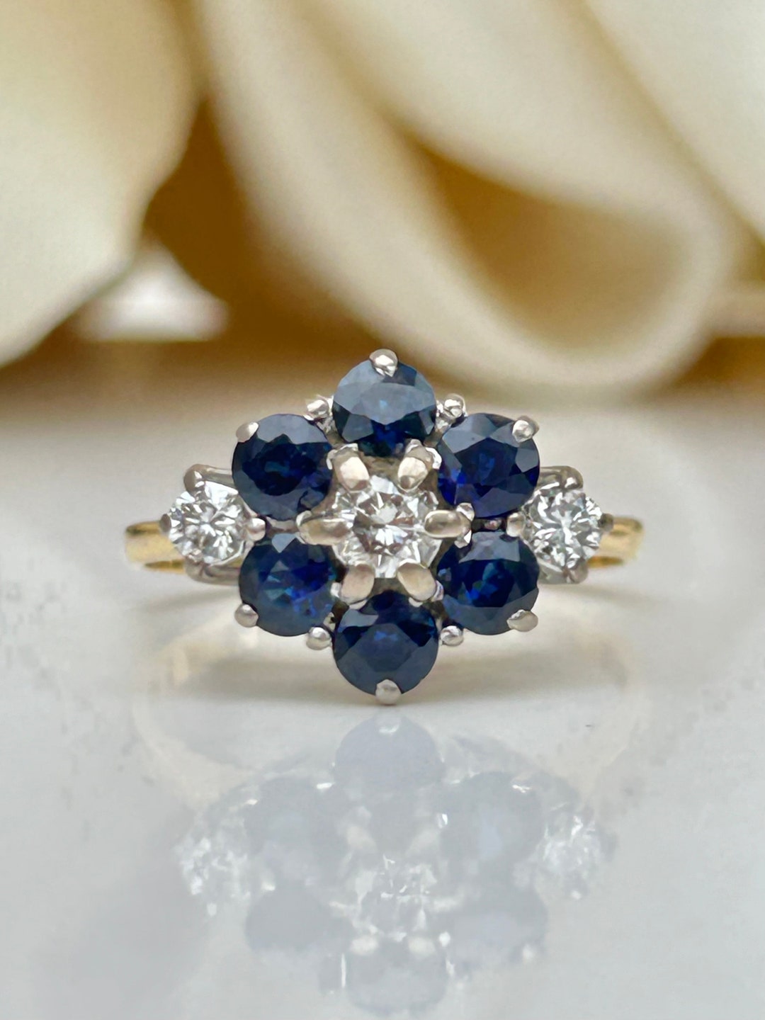 Vintage Sapphire and Diamond Flower Cluster Ring in Gold - Etsy