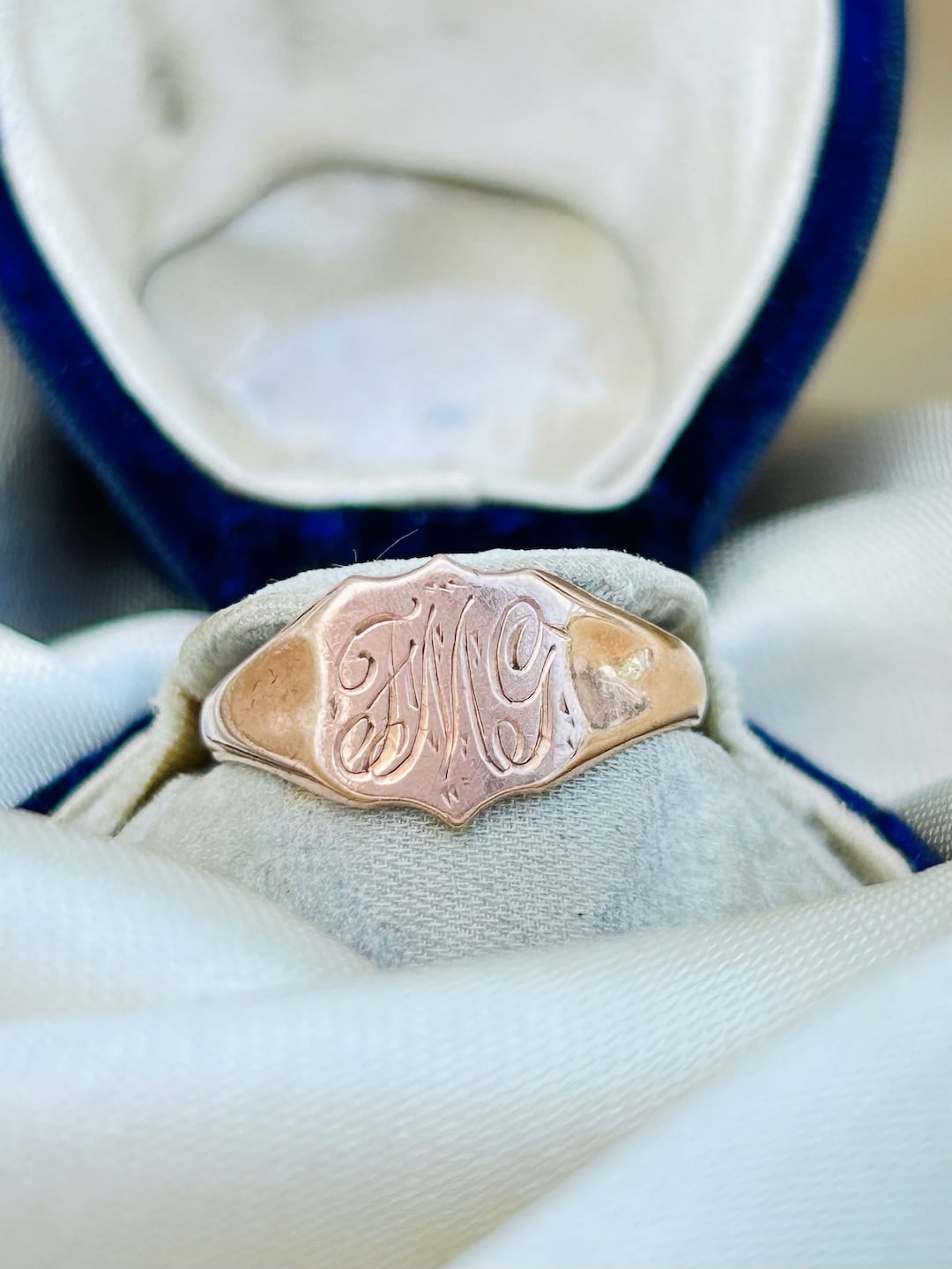 Antique C.1919 9ct Gold Signet Ring Band - Etsy