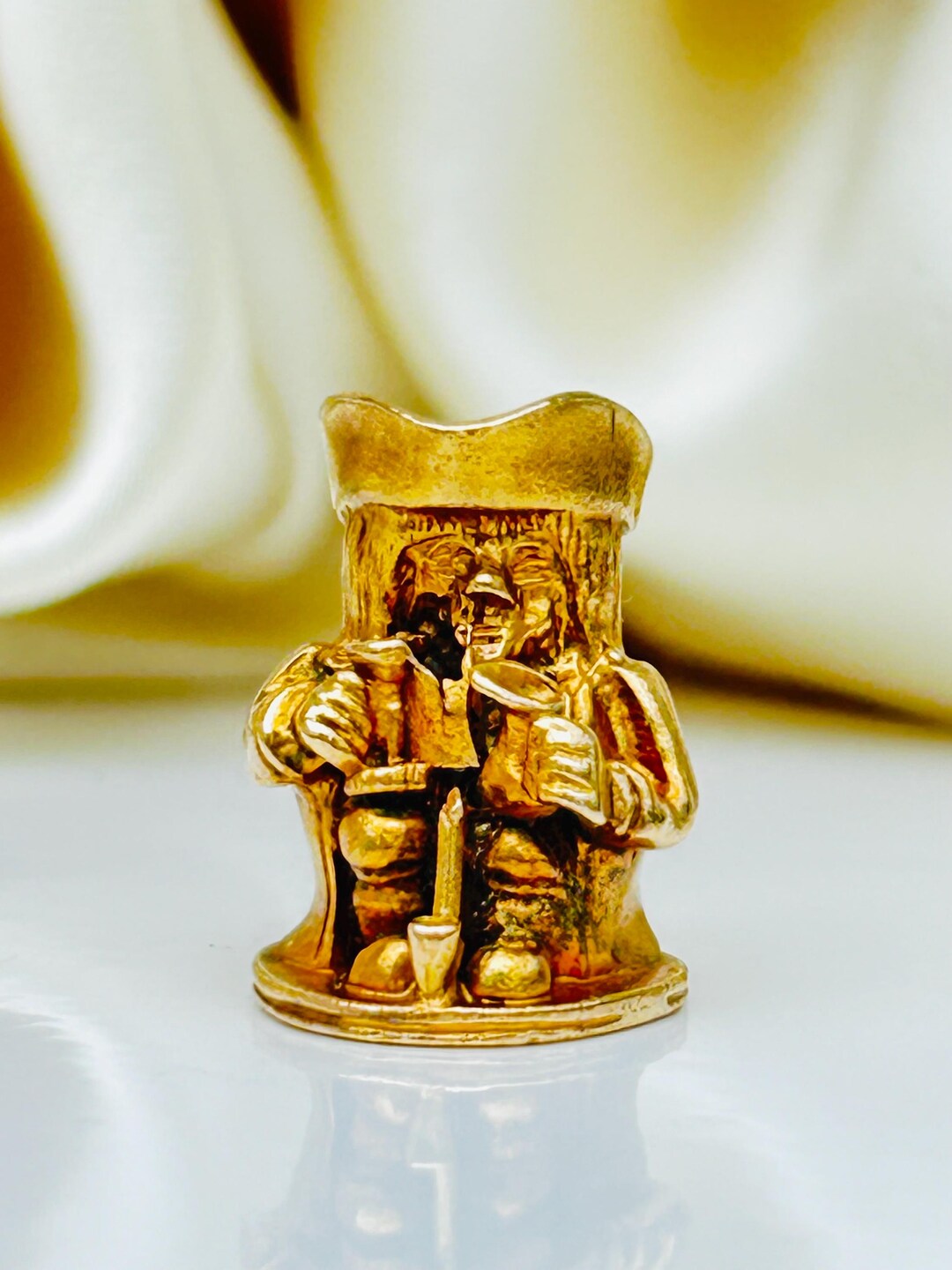 Heavy Vintage Solid 9ct Gold Toby Jug Charm / Pendant - Etsy