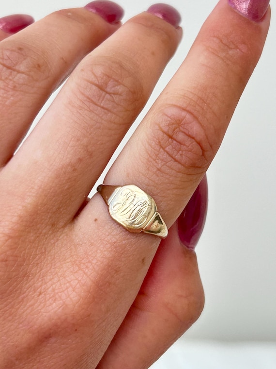 Vintage 9ct Gold Monogram Signet Ring - Gem