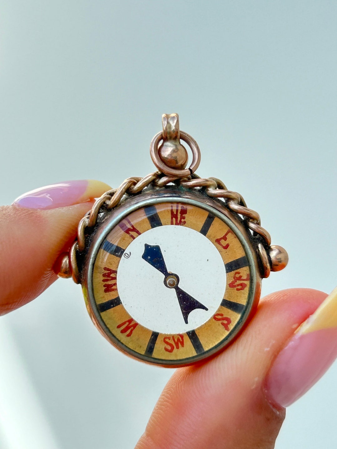 Large Chunky 9ct Gold Spinning Compass Pendant - Etsy