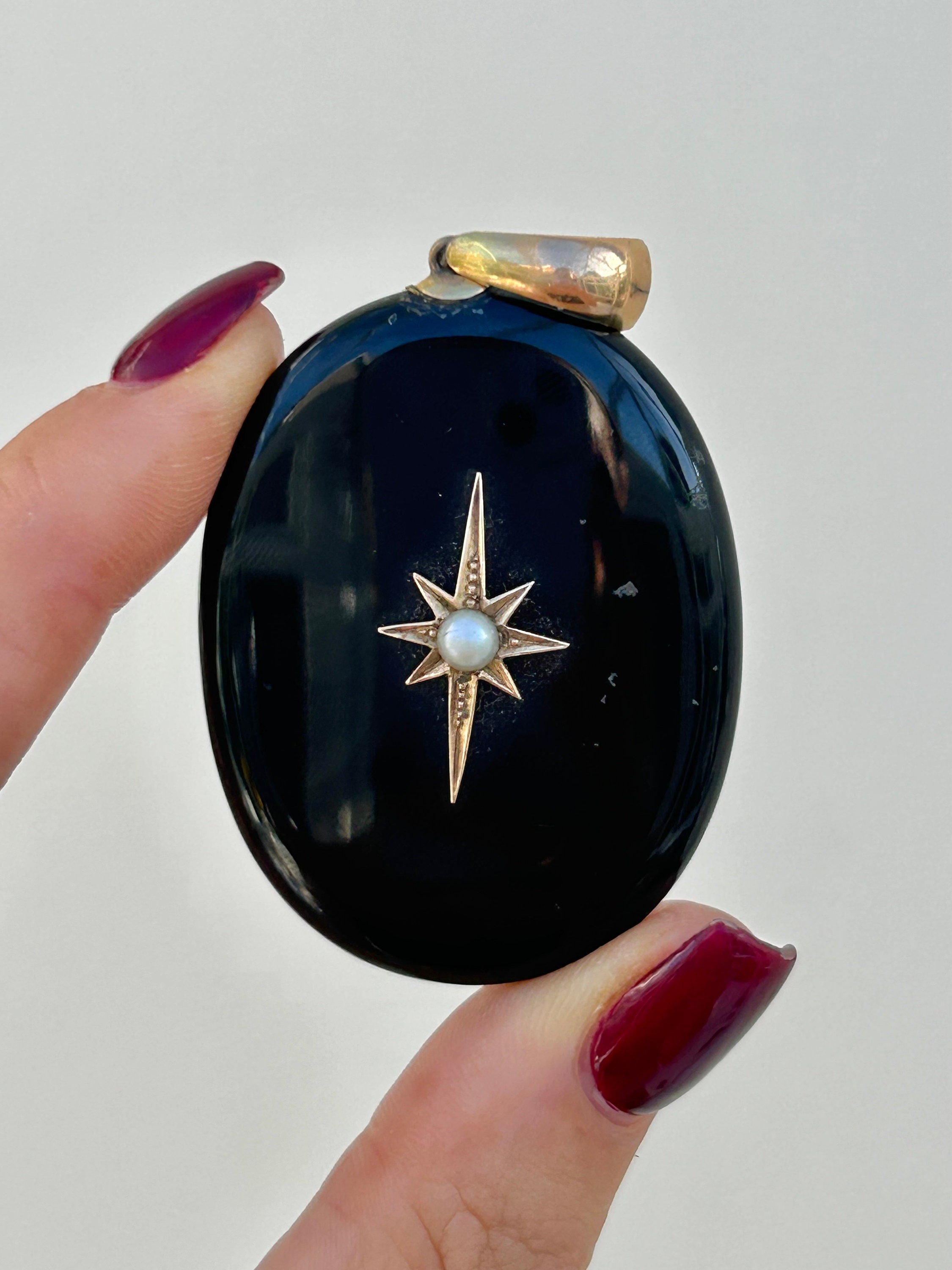 Antique Onyx Pearl Gold Star Locket Back Pendant - Etsy