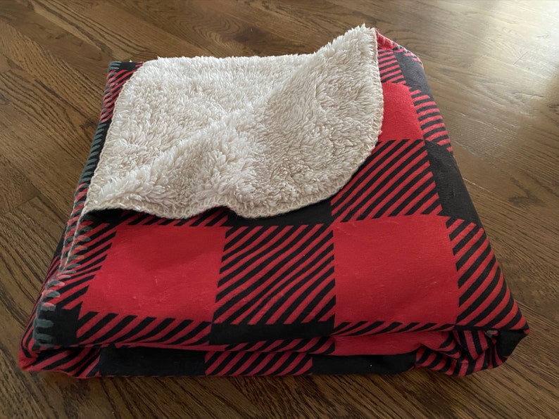 SALE Personalized Buffalo Plaid Blanket Red and Black Buffalo - Etsy