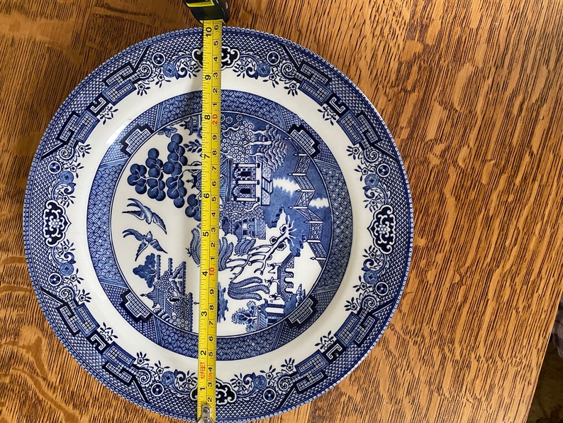 Set of Four Blue Willow Plates - Etsy