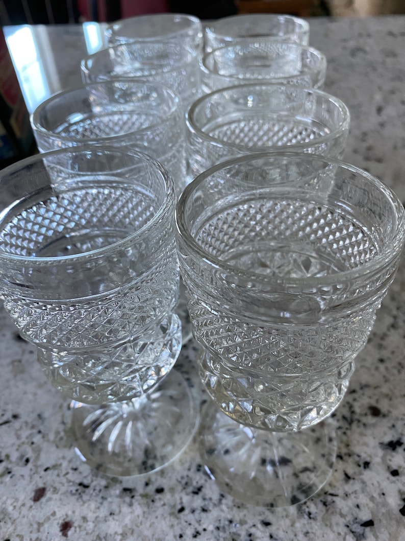 8 Anchor Hocking Glasses Set - Etsy