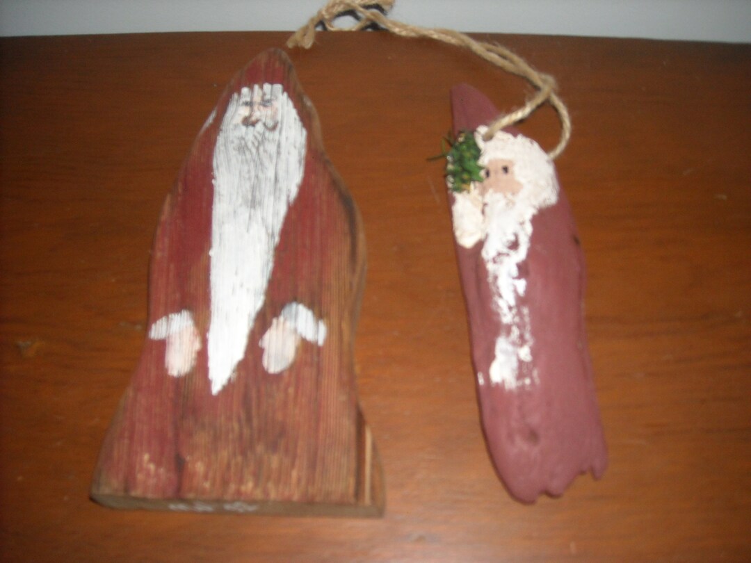 Set of 2 Rustic Santas - Etsy