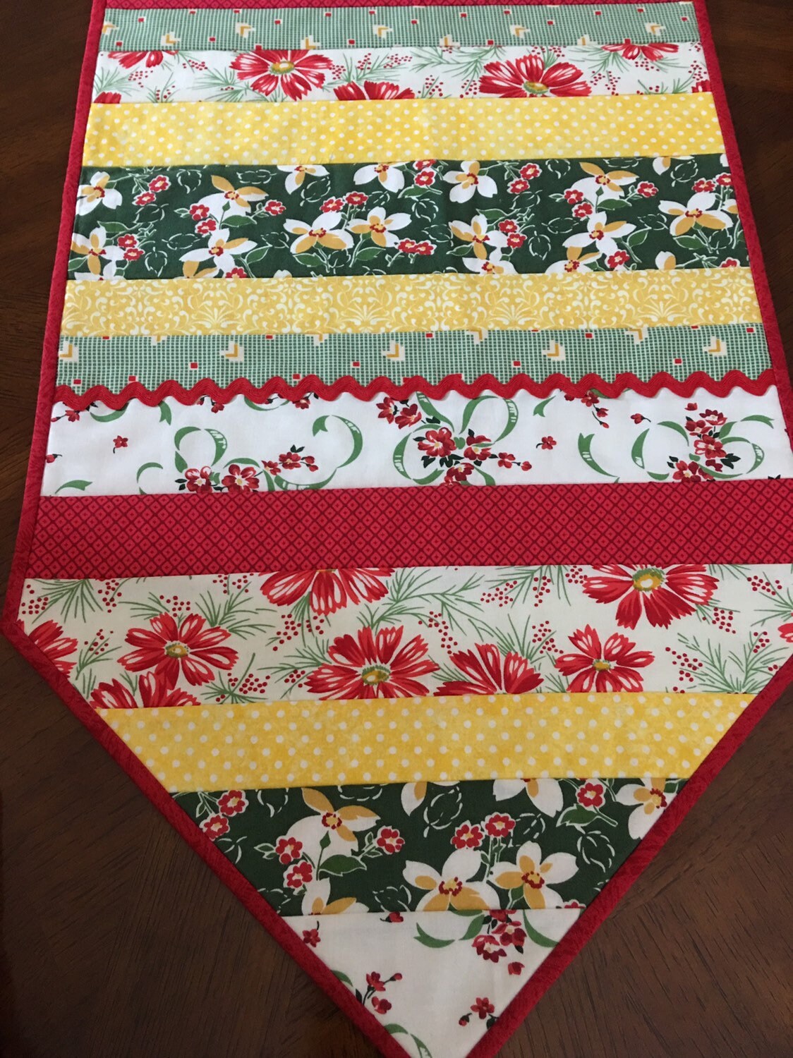 Quilted Table Runner Red Fabrics Yellow Fabrics Green - Etsy