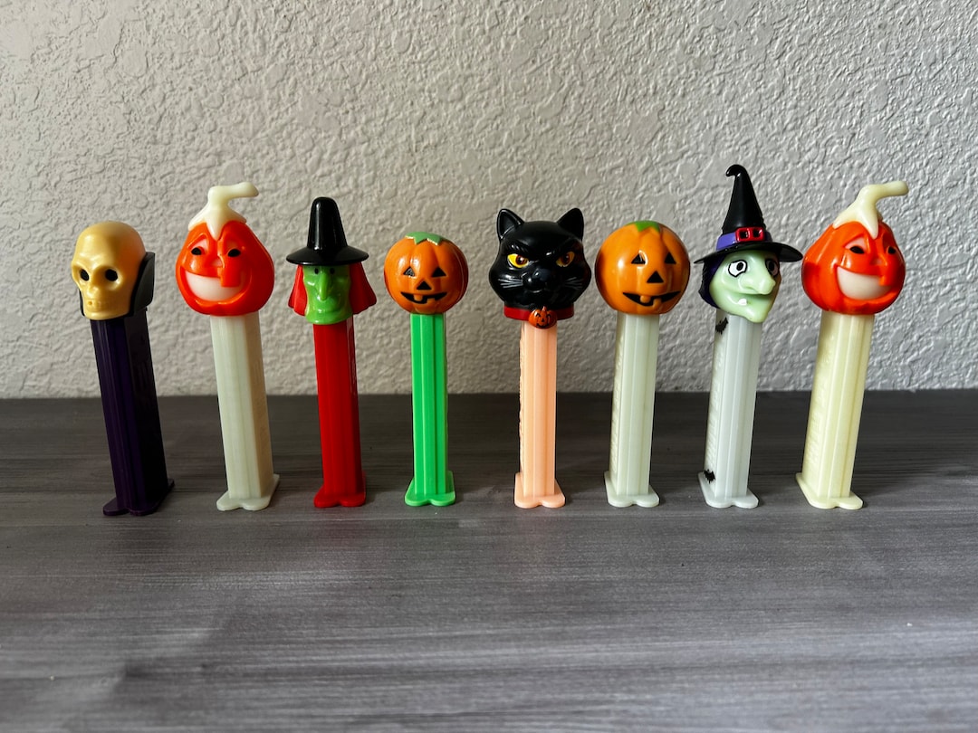 Vintage 1970's to 2005's Halloween PEZ Dispensers, Jack O' Lantern Pez ...