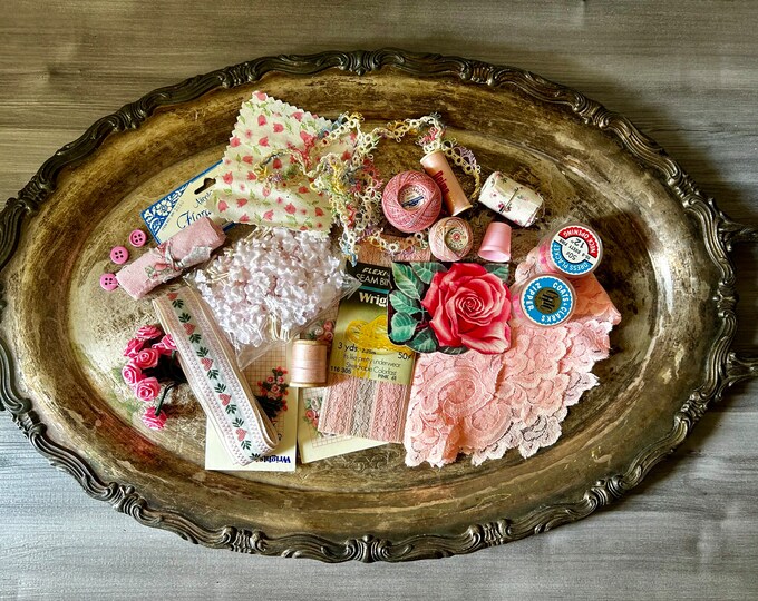 Vintage 20 Piece Pink Sewing Notions Contents of Basket Box Antique - Etsy