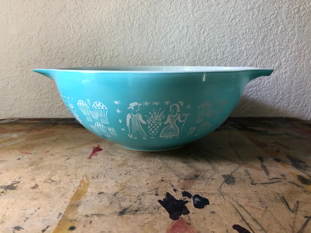 Vintage Pyrex Amish Butterprint Pattern #444 ,4 Qt. Aqua Cinderella ...