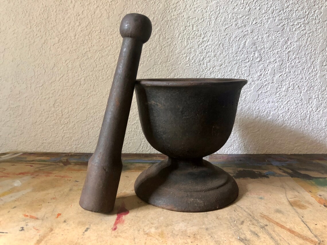 Antique Footed Cast Iron Mortar and Pestle Apothecary Mortar - Etsy