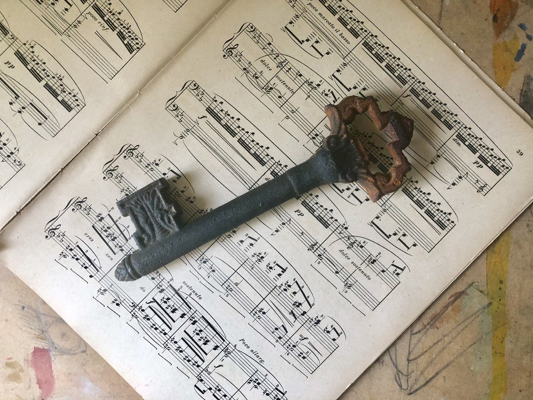 Antique Cast Iron Large 8" Skeleton Key, Vintage Cast Iron Skeleton Key ...