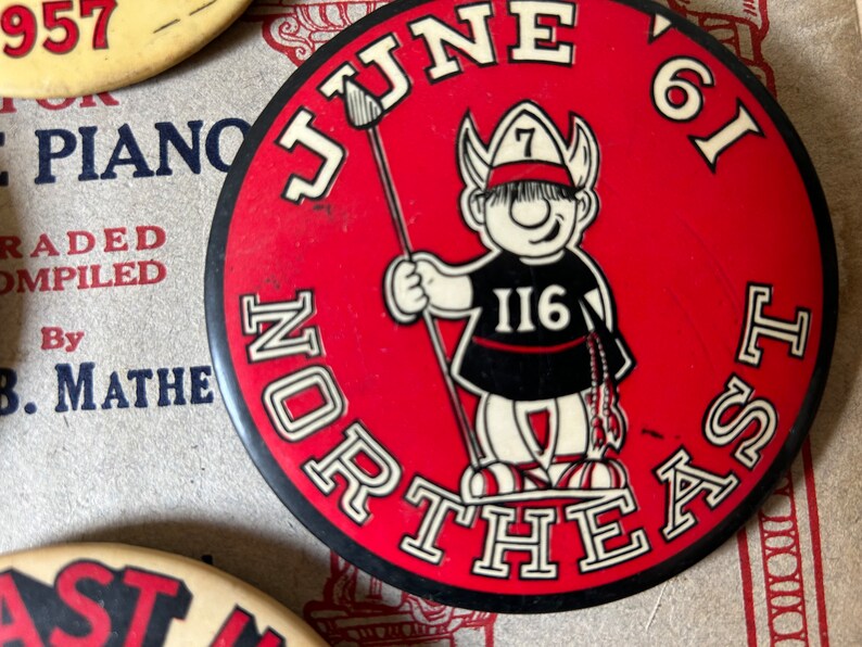 Vintage 1950's/1960's Set of 4 School Pin Pinback Button - Etsy