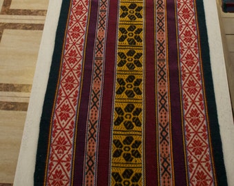 Peru table runner | Etsy