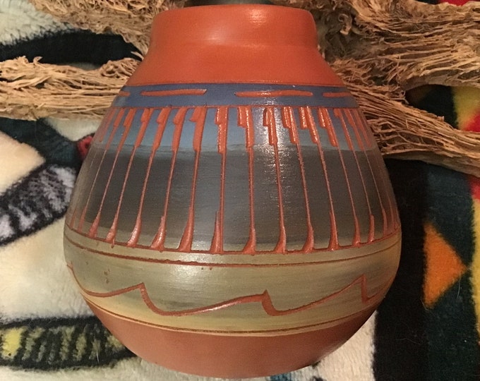 SIGNED Authentic Native American Indian Hand Painted Red Clay Pottery ...