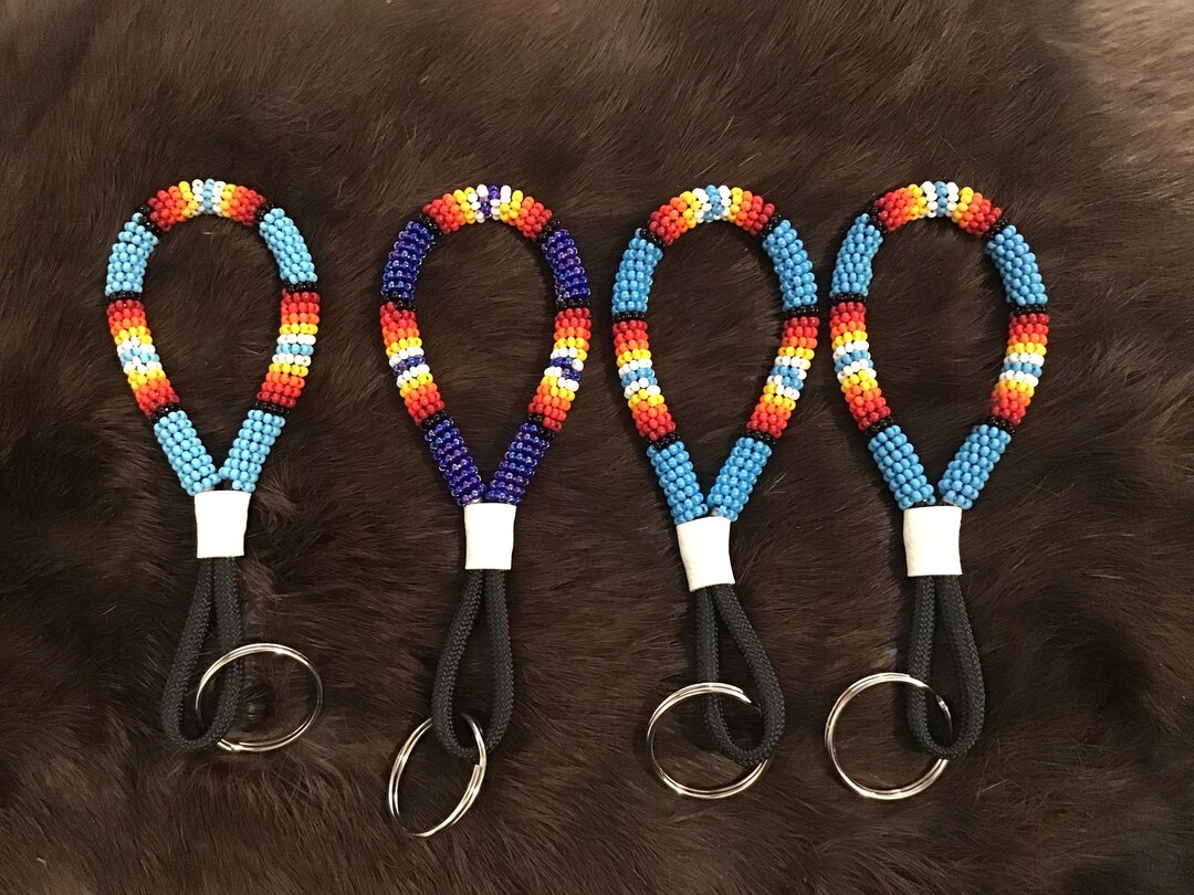 Authentic Native American Indian Jewelry Peyote Wrapped Beaded Keychain ...