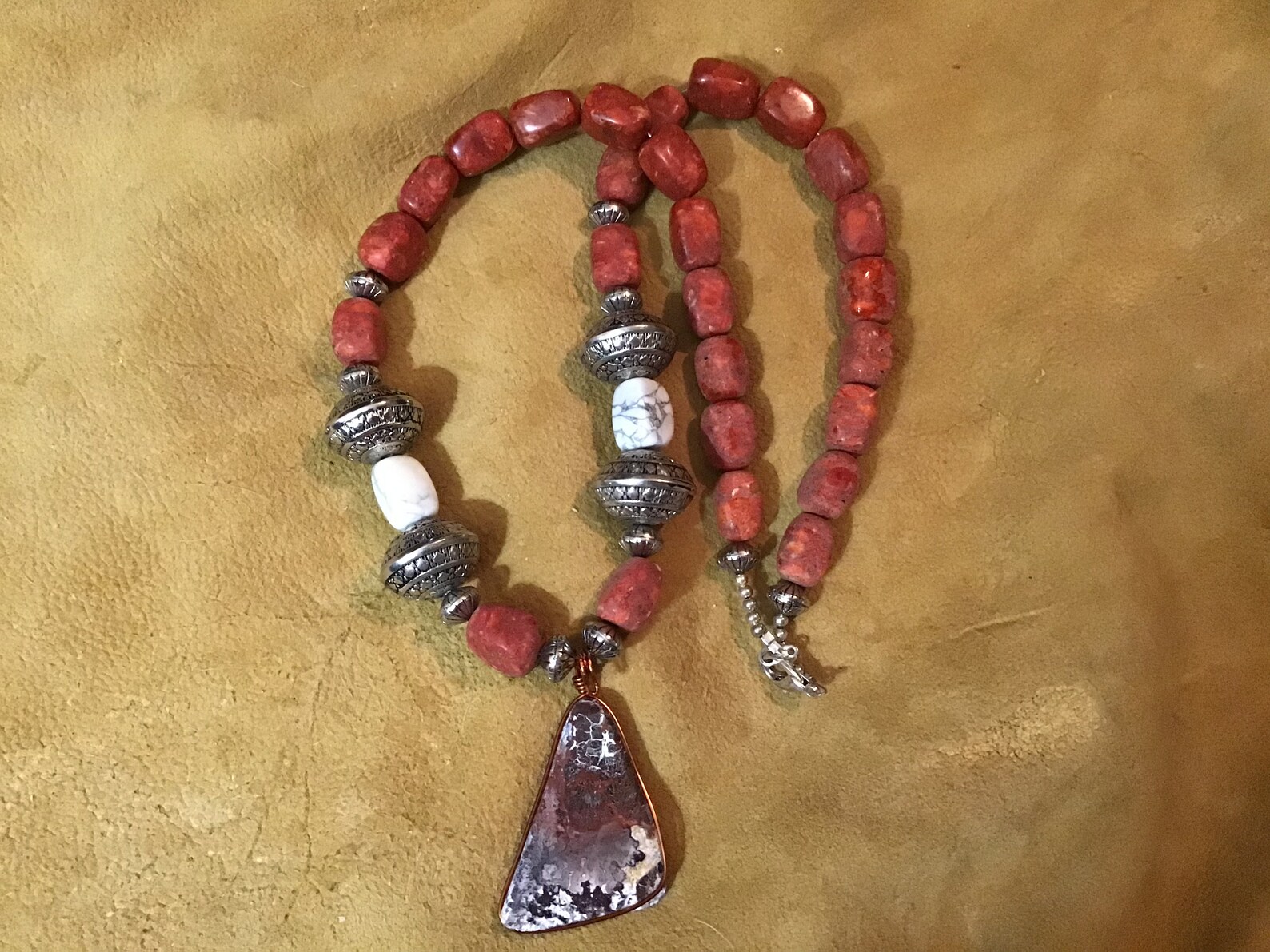 Vintage Native American Indian Jewelry Authentic Navajo White Buffalo ...