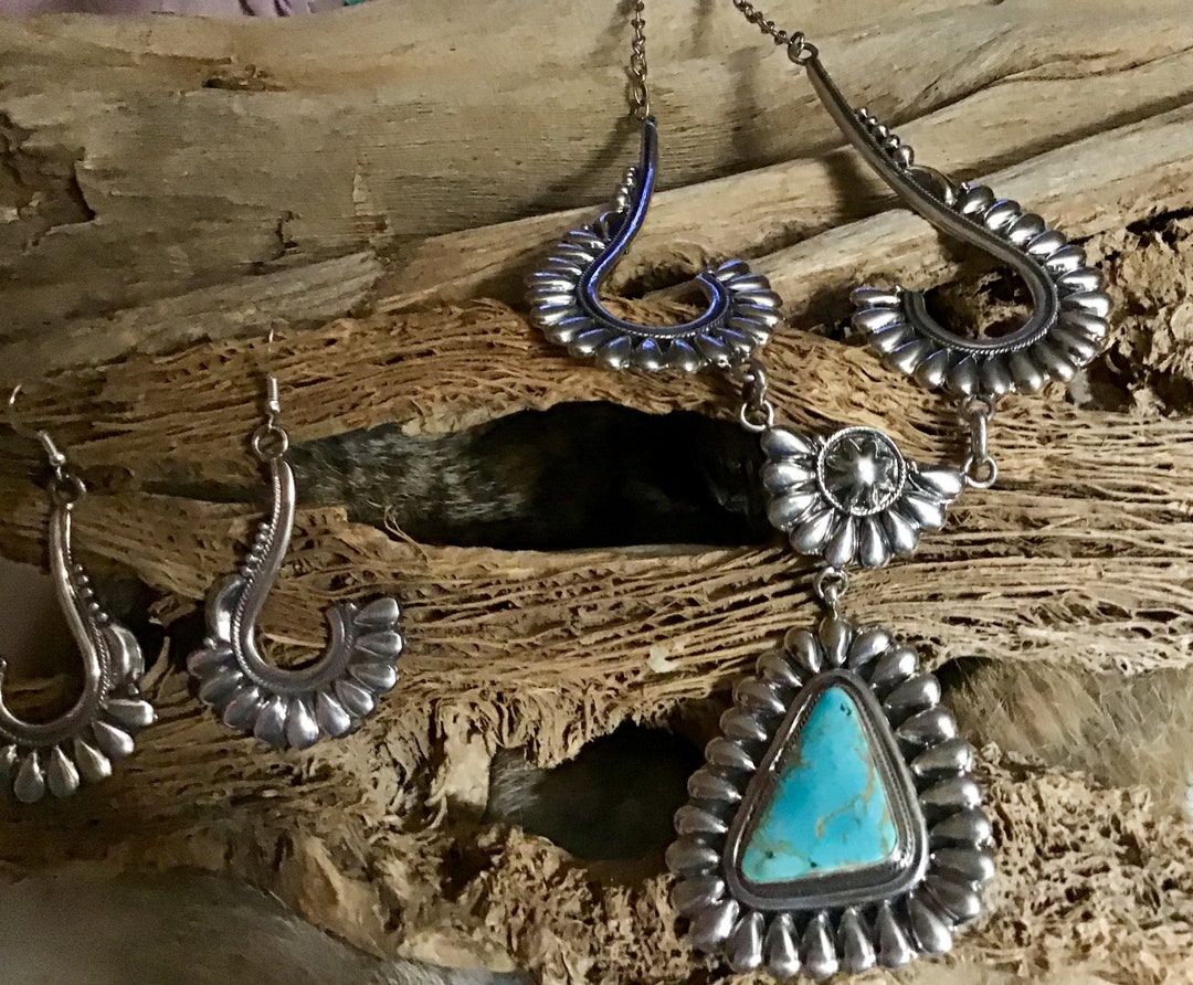 SIGNED Authentic Native America Indian Jewelry Navajo Zuni Sterling ...