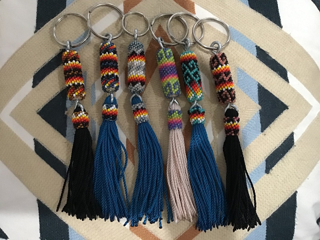 Authentic Native American Indian Jewelry Peyote Stitch Beaded Keychain ...