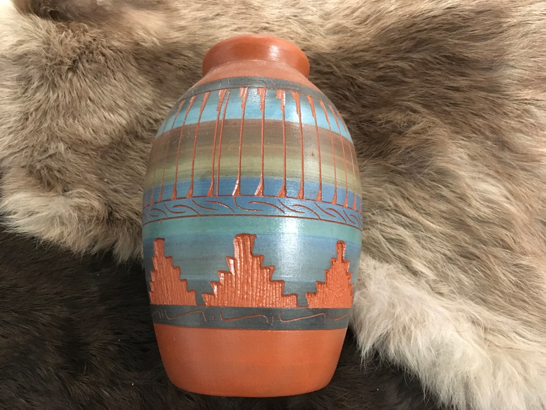 SIGNED Authentic Native American Indian Hand Painted Red Clay Pottery ...