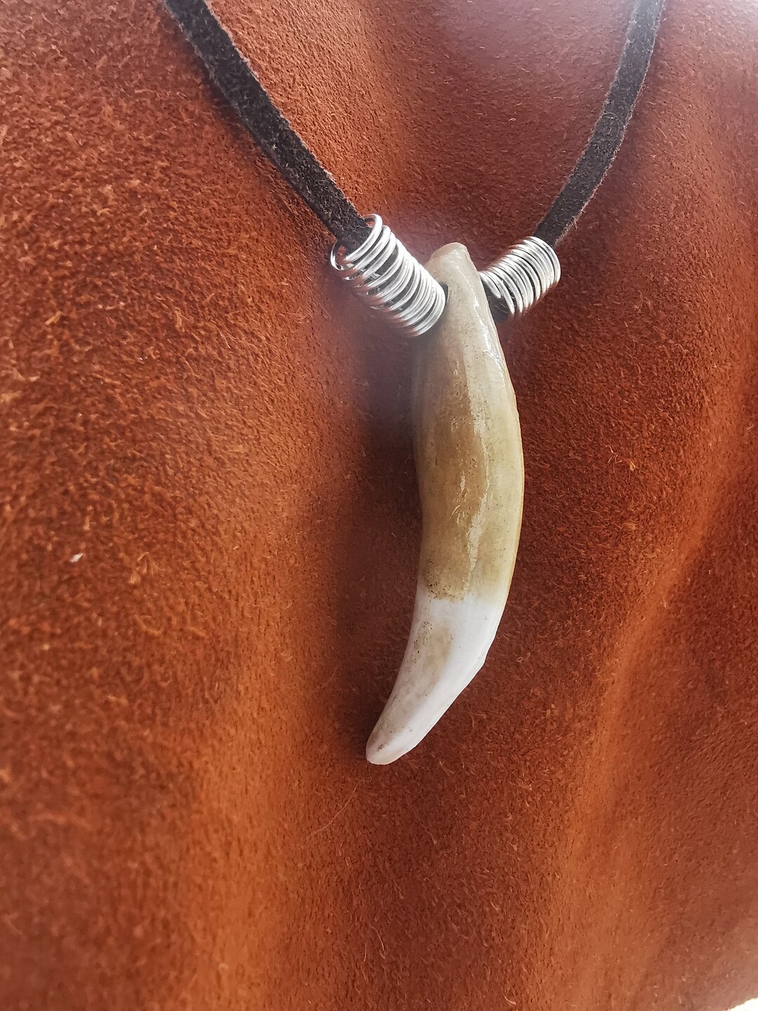 Grey Wolf Fang Pendant, Wolf, Replica, Cosplay, Beast, Werewolf ...