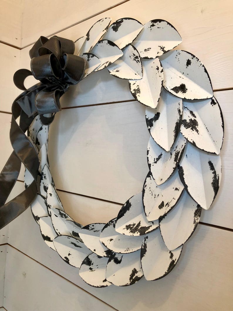 White Metal Wreath Metal Wreath Farmhouse Wreath Vintage - Etsy