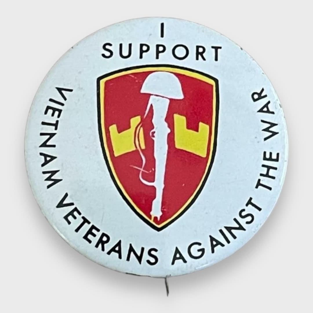 Vintage Vietnam Veterans Against the War Pinback Button - Etsy