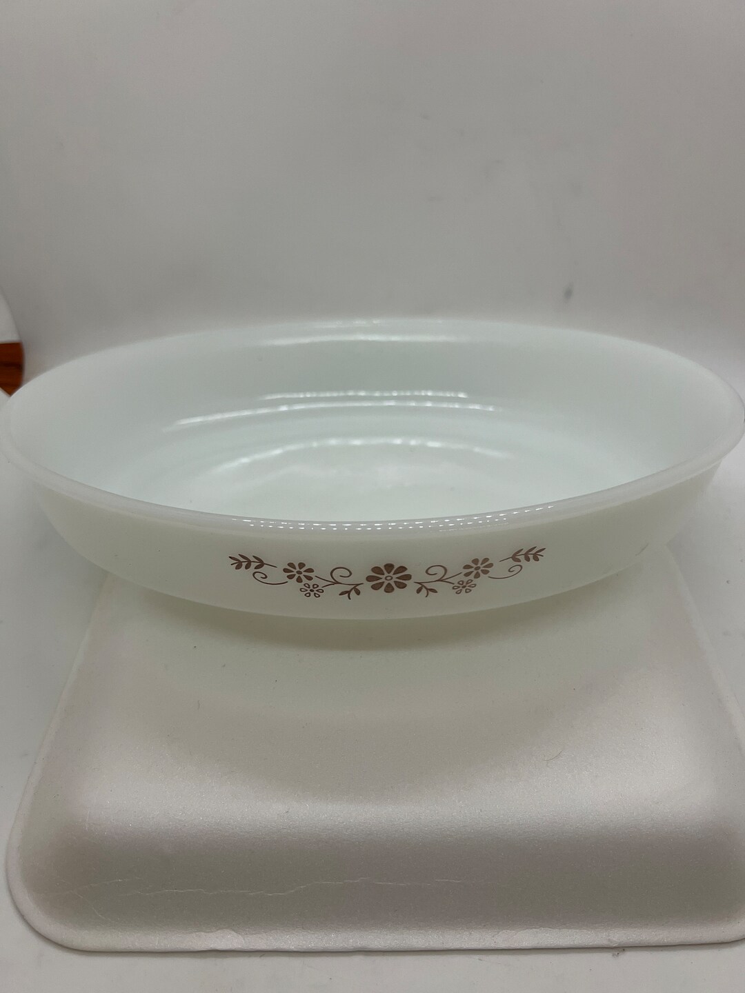 Dynaware Pyrorey 10milk Glass Round Casserole Serving Dish Brown Flower ...