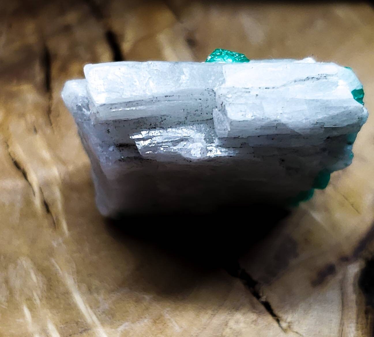 Rare Emerald Beryl Crystals in White Quartz, From Columbia Chivor Mine ...