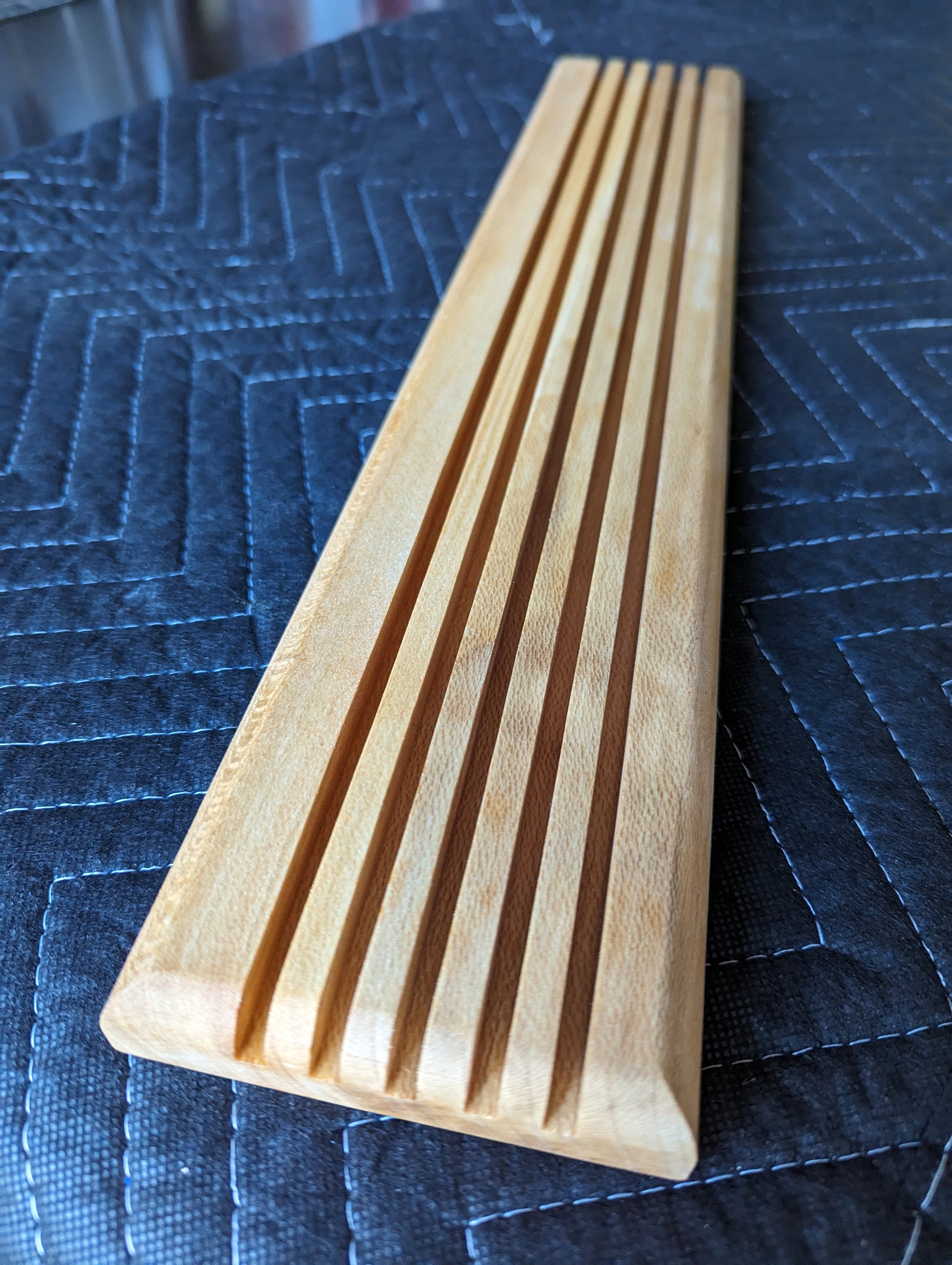 Hardwood Quilt Ruler Stand - Etsy