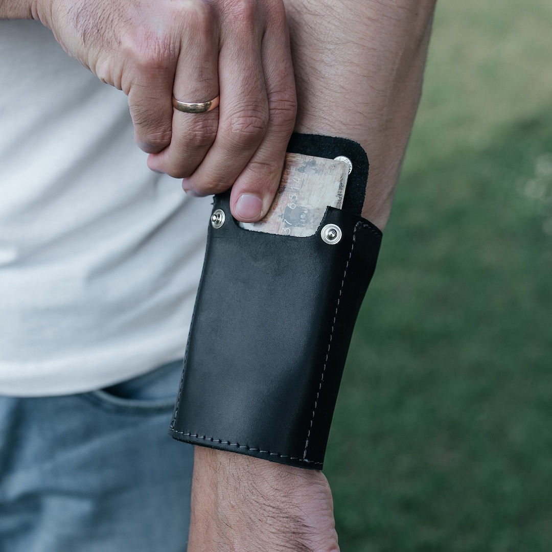 Men's Handmade Leather Wrist Wallet - Multi-functional Bracelet Wallet ...