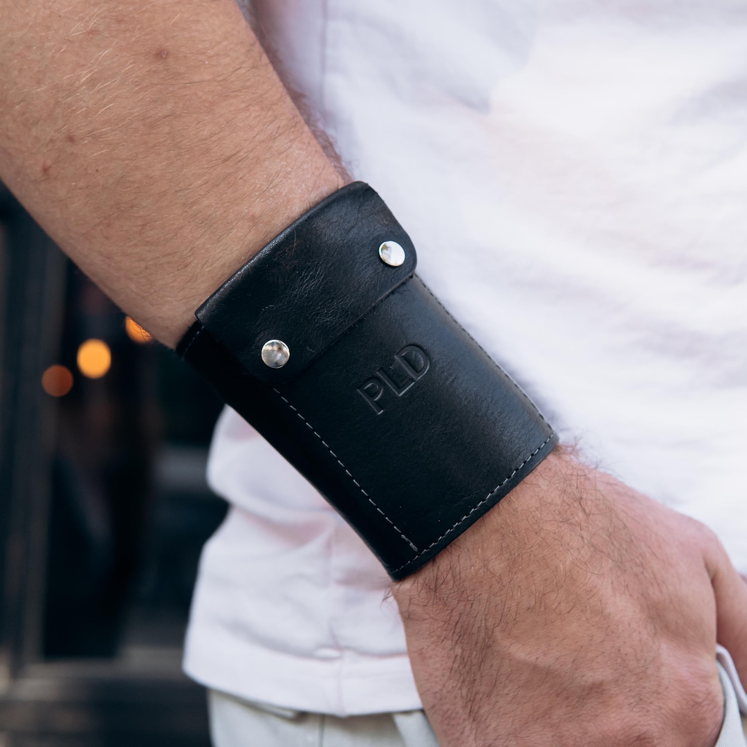 Personalized Leather Wrist Wallet for Cards & Cash - Travel Wristband ...