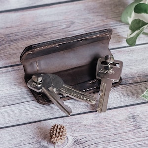 Personalized Leather Key Holder, Key Wallet, Organizer, Key Keeper ...