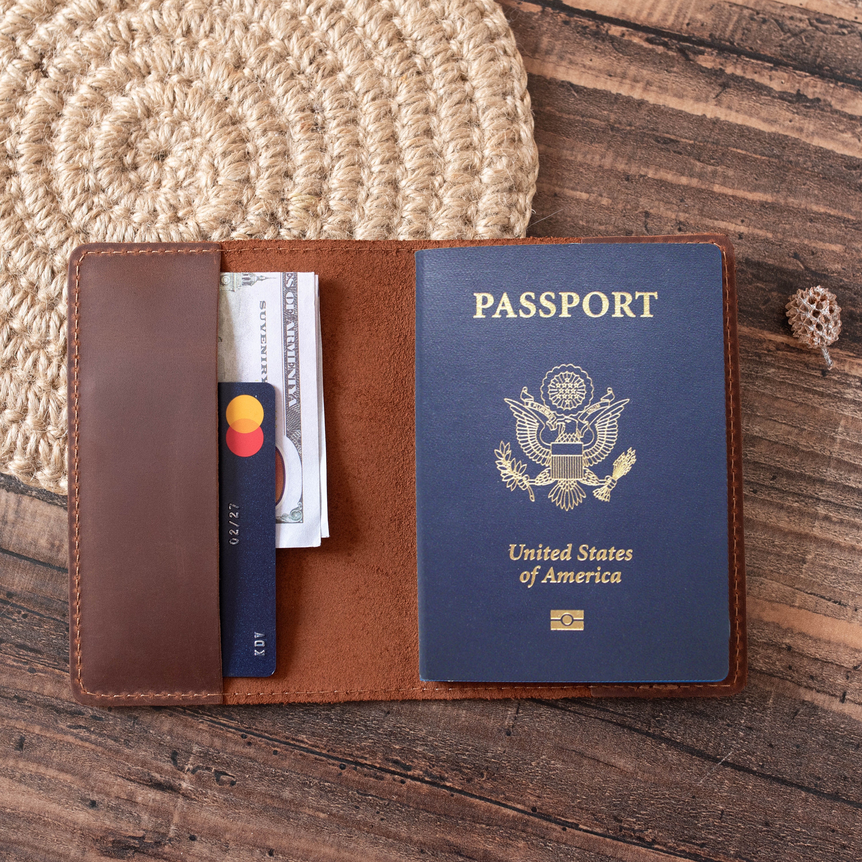 Customizable Leather Passport Holder With American Coat of Arms Design ...