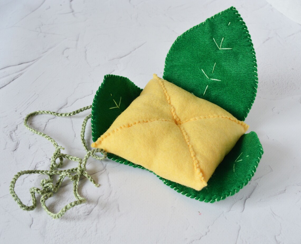 Felt bread in leaf envelope Elvish bread Handmade baby safe | Etsy