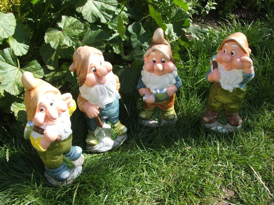 FREE DELIVERY! * Latex Mould / Mold for 4 X 12" Gnomes. - Etsy