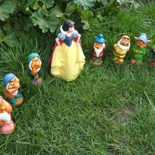 7 Dwarfs Garden Statues - Etsy
