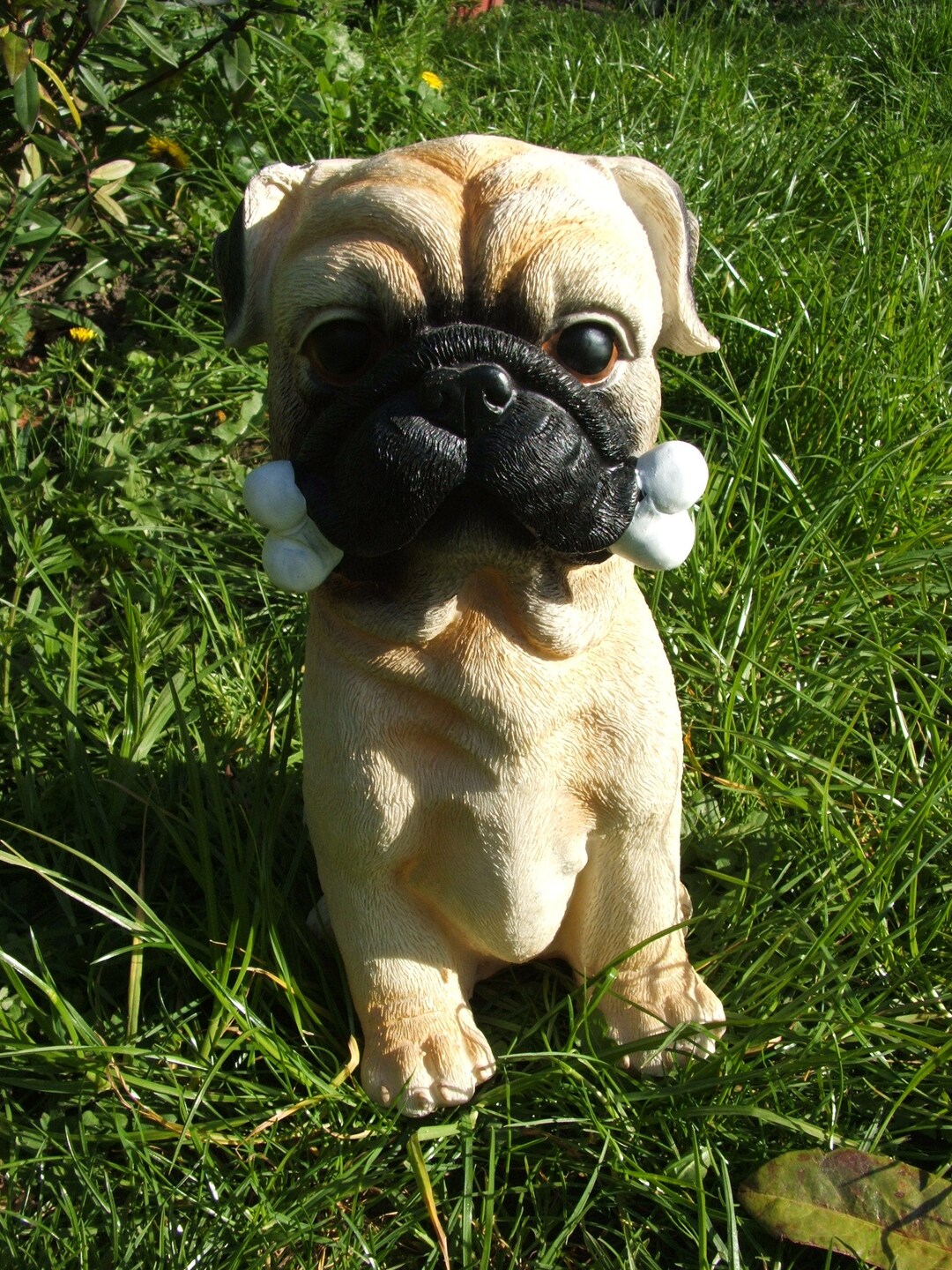 FREE DELIVERY! * Latex Mould / Mold for a Sitting Pug With a Bone. - Etsy