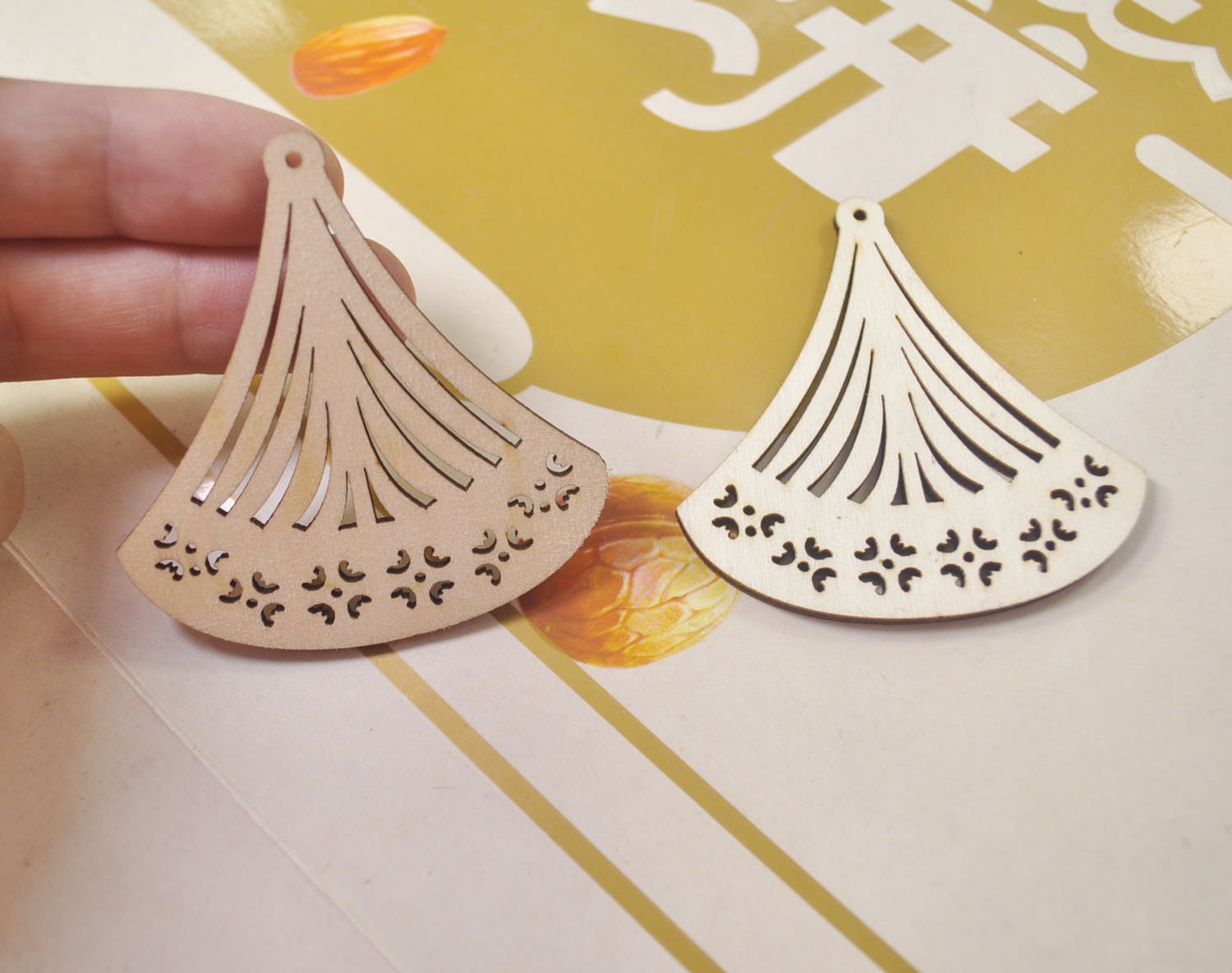 8pcs Wood Filigree Flower Drop,fan Shape Wood Charm, Jewelry Necklace ...