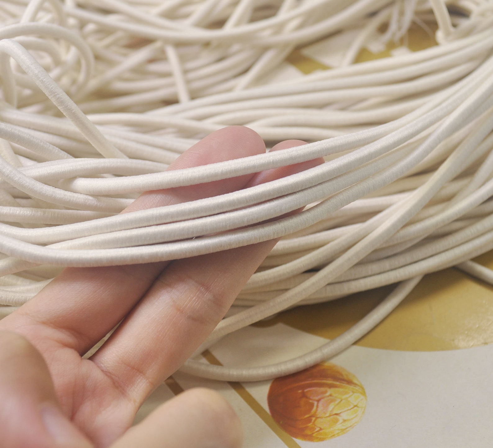 5Yds Beige Elastic Cord, 4mm Round Elastic Cord, stretch cord,Stretch ...