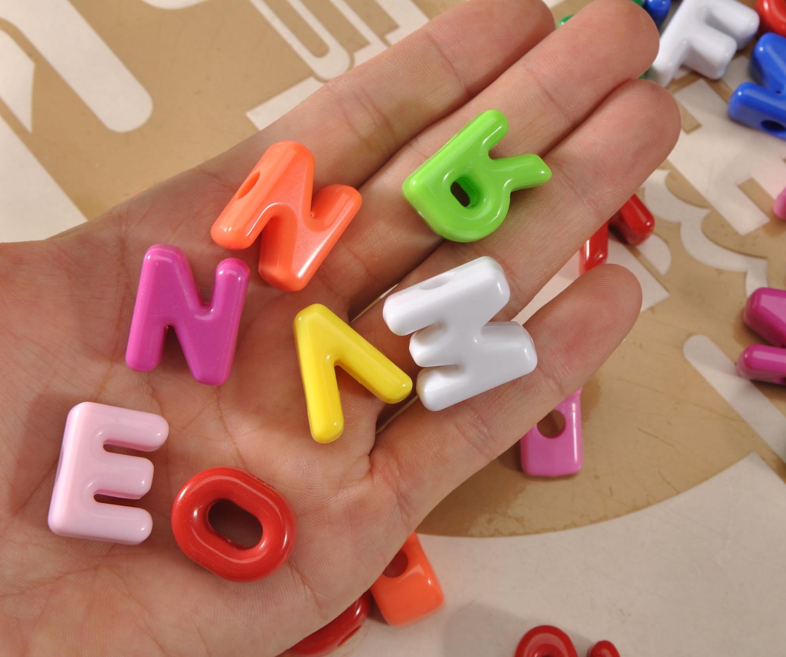 20/30 Big Alphabet Beads,fashionable Letters Beads,colorful Acrylic ...