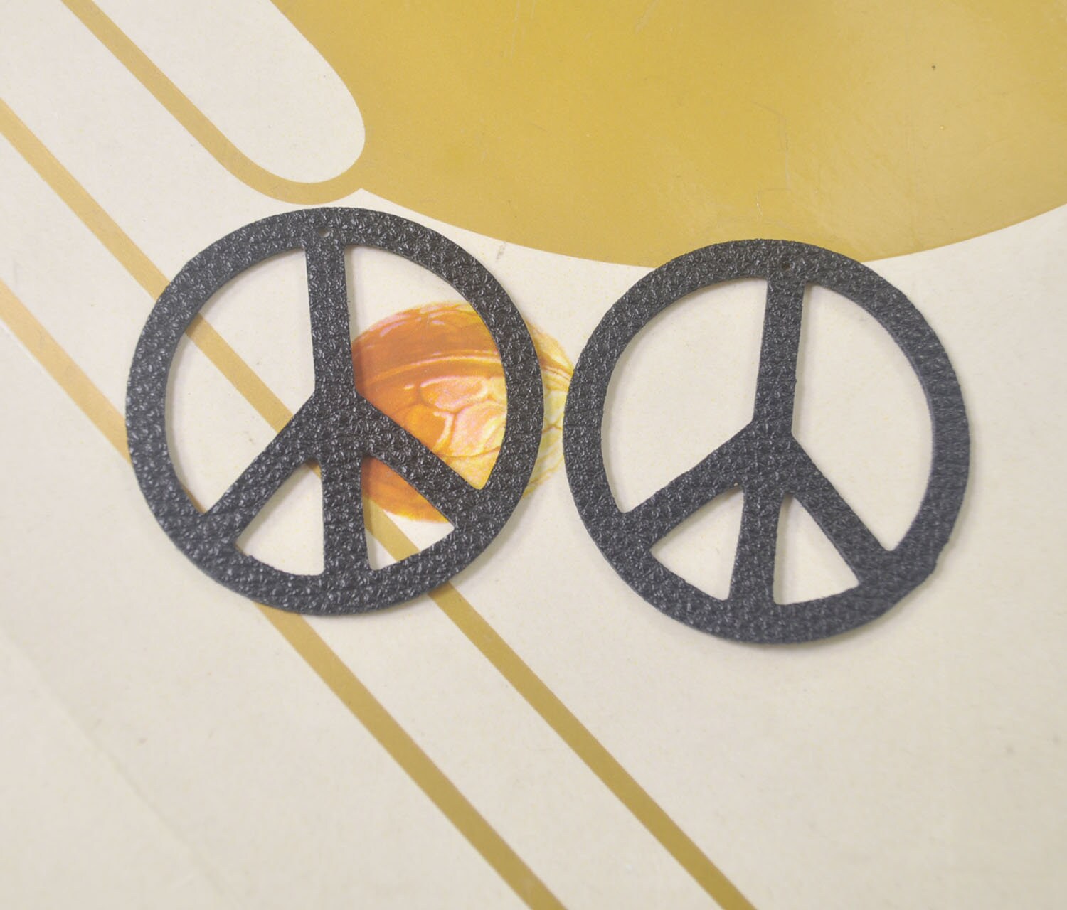 20/50Pcs Leather Peace sign shapeFaux Leather Peace sign | Etsy
