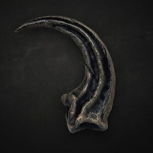 Velociraptor Claw Replica - Etsy