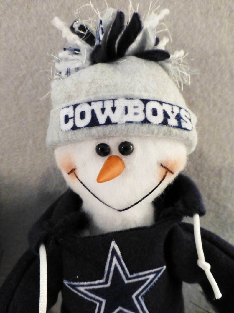 Dallas Cowboys NFL Football Snowman Kid Size 11 1/2 - Etsy